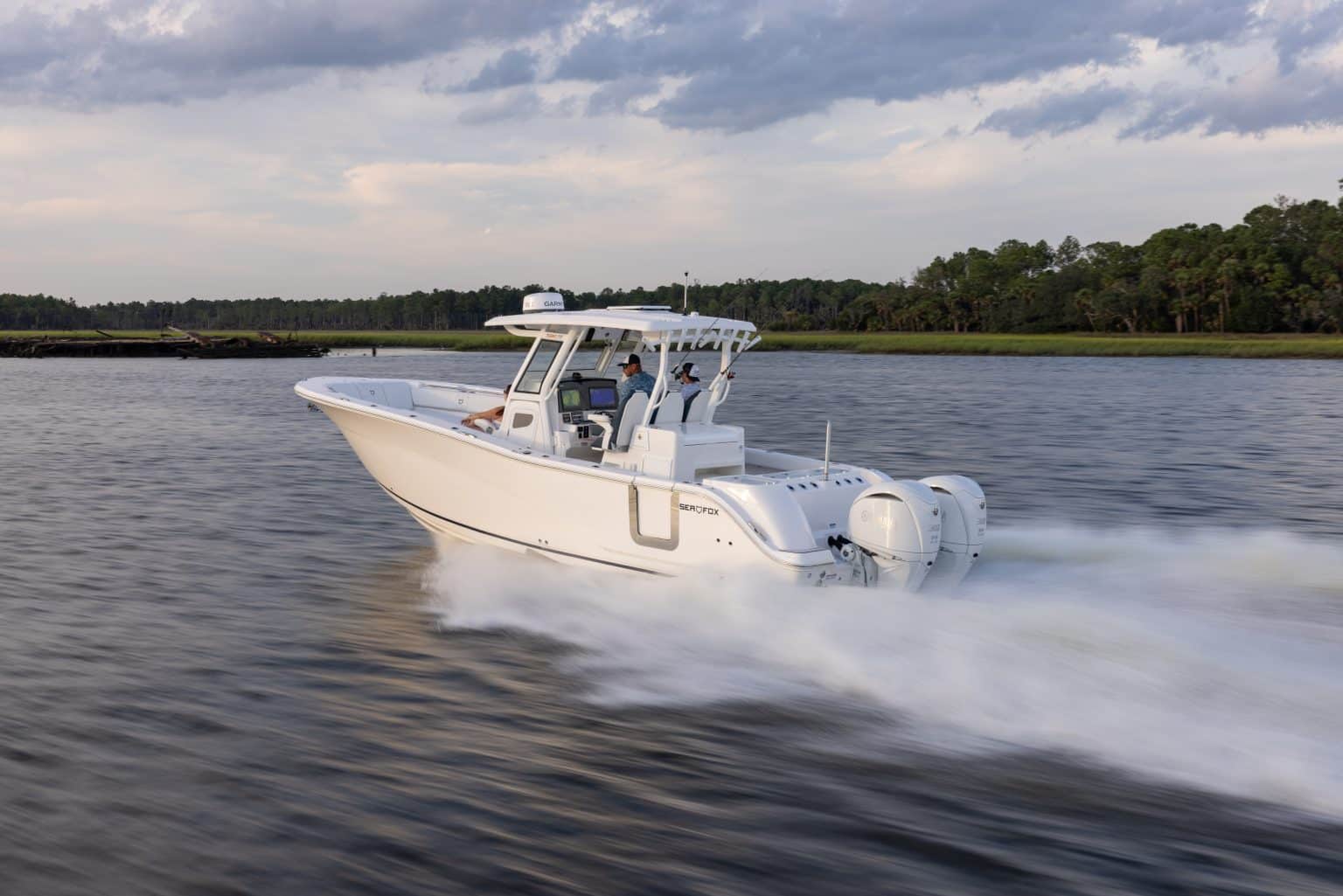 SEA FOX BOAT COMPANY | Best Center Console Offshore Boats, side, dual ...